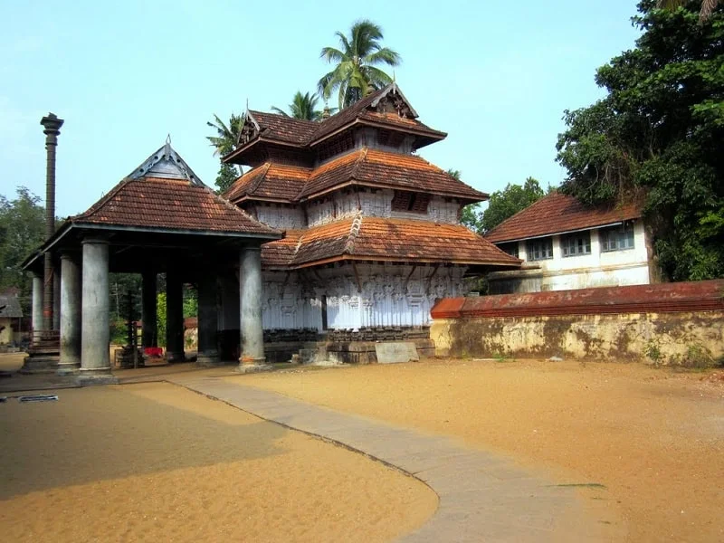 Listing The Most Famous Temples In Kerala To Visit